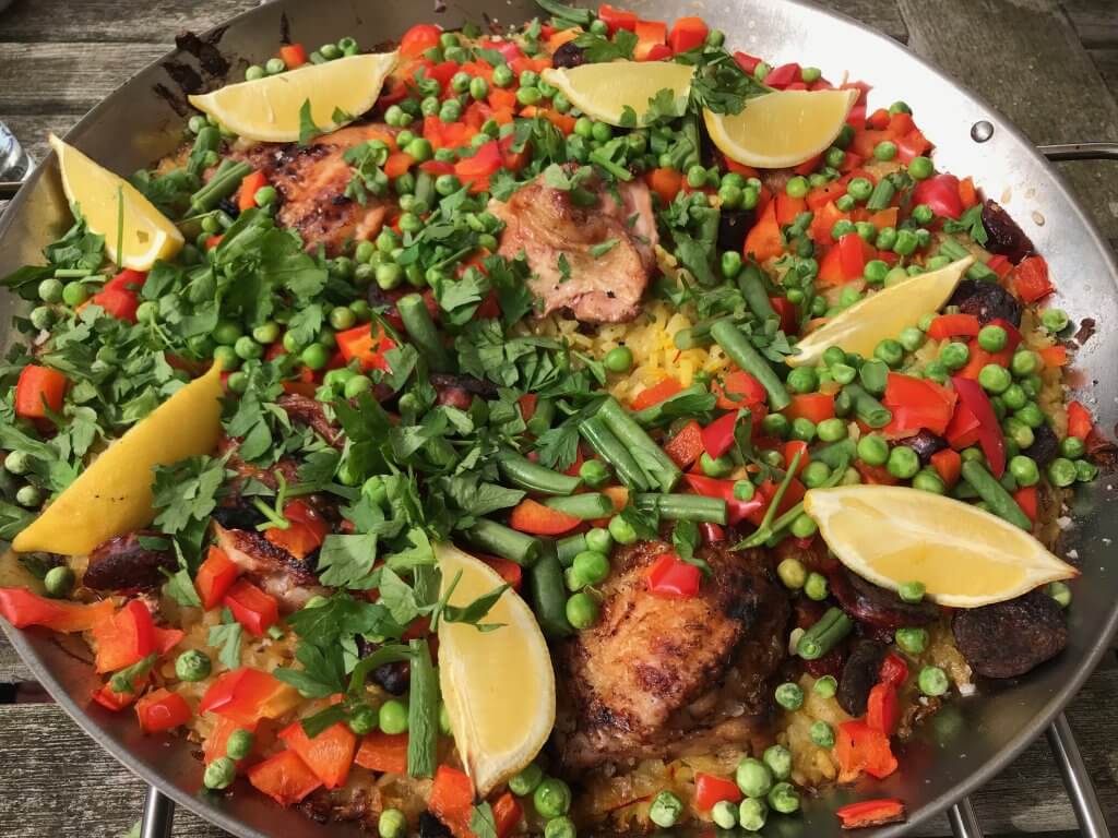 Paella - Meat Smoke Fire